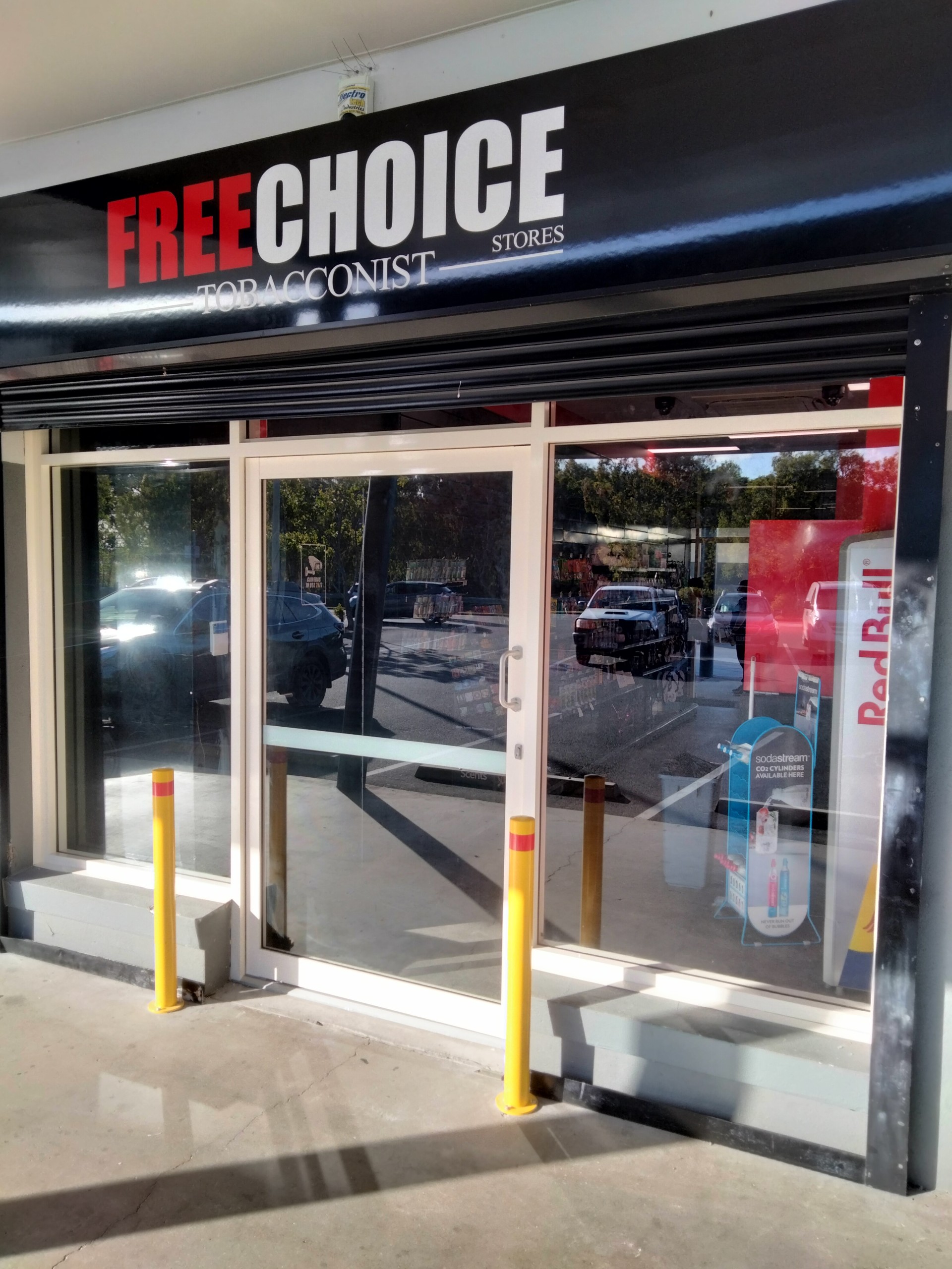 Commercial Window and Door Installation Bucasia